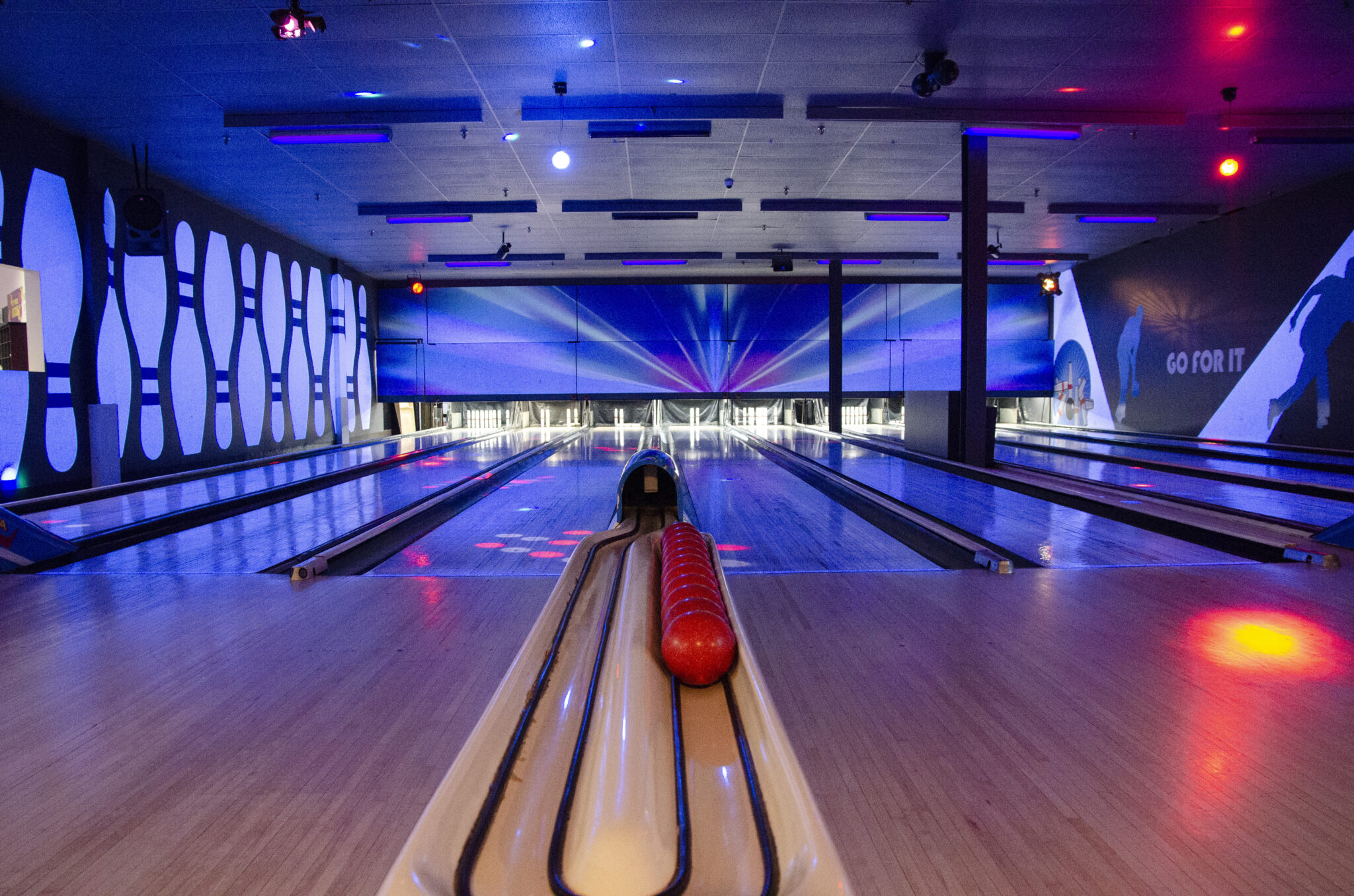 Join a Bowling League at Bowlarama | Get in shape | Bowlarama.ca